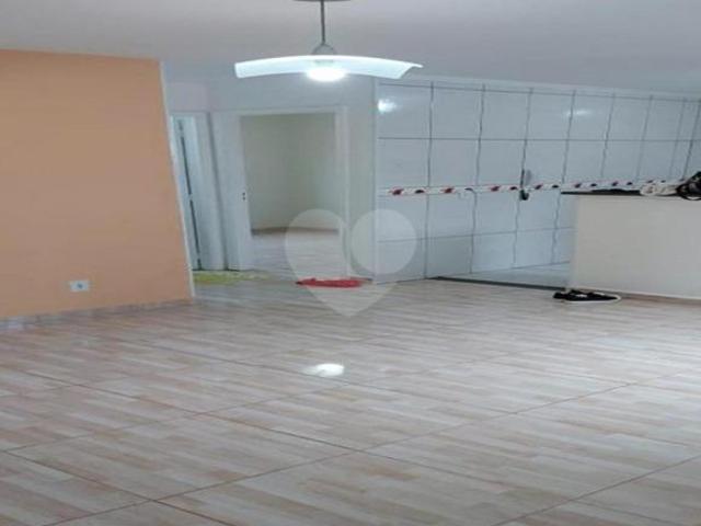 Apartamento com 2 quartos à venda em Água chata SP