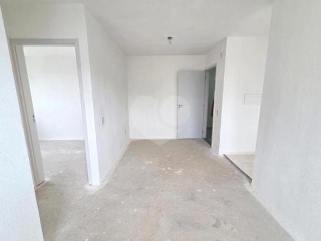 Apartamento com 2 quartos à venda em Barra Funda SP