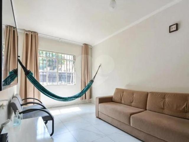 Apartamento com 2 quartos à venda em Bela vista SP