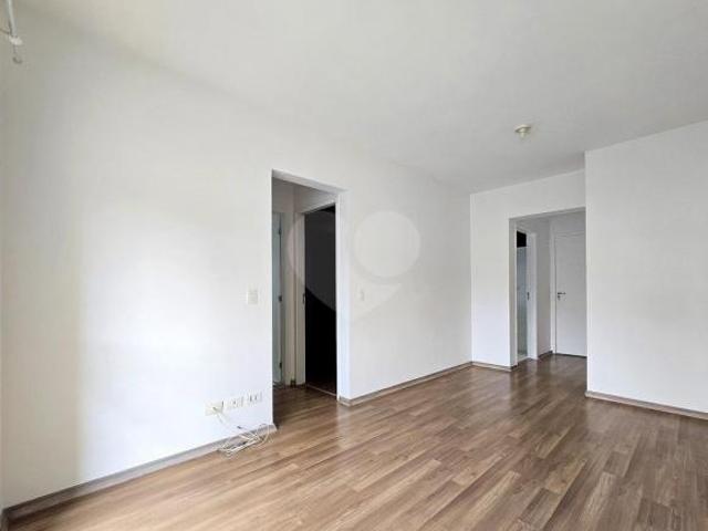 Apartamento com 2 quartos à venda em Bela vista SP