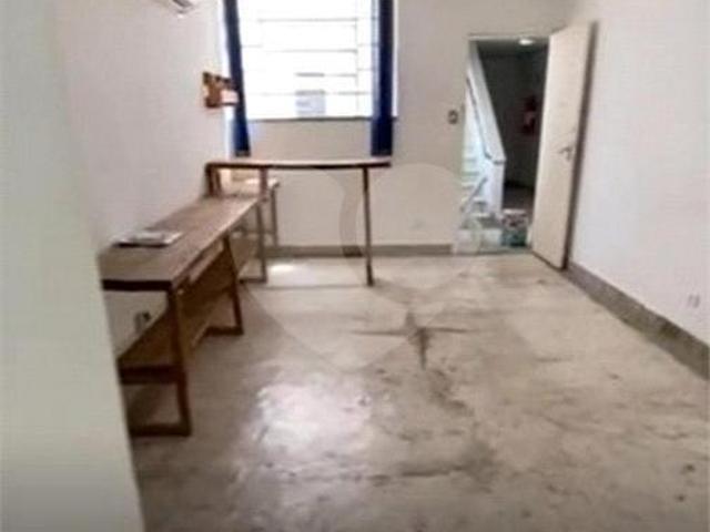 Apartamento com 2 quartos à venda em Bela vista SP