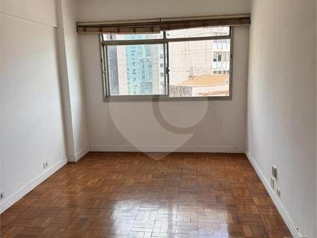 Apartamento com 2 quartos à venda em Bela vista SP