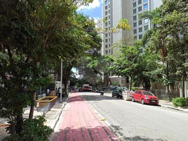 Apartamento com 2 quartos à venda em Bela vista SP