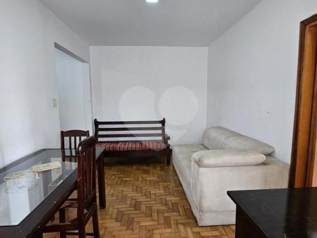 Apartamento com 2 quartos à venda em Bela vista SP