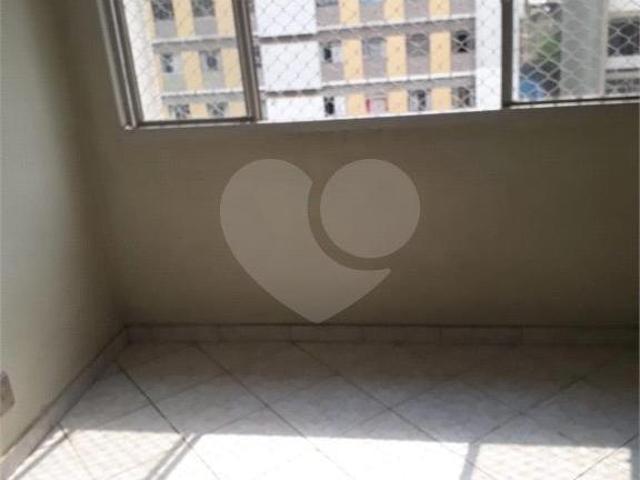 Apartamento com 2 quartos à venda em Bela vista SP