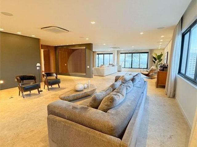 Apartamento com 2 quartos à venda em Bela vista SP