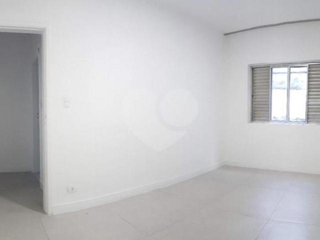 Apartamento com 2 quartos à venda em Bela vista SP