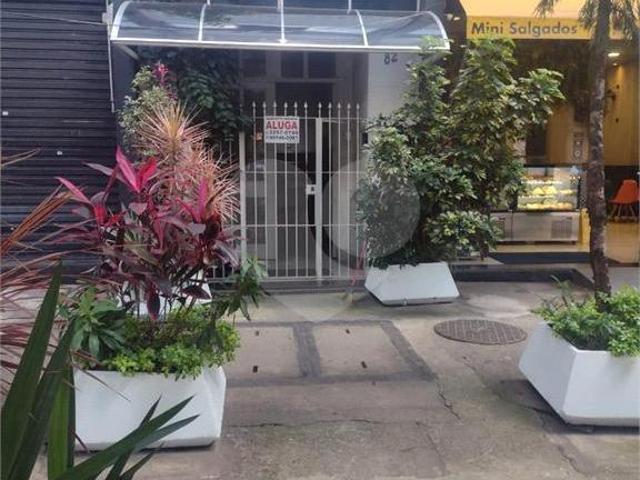 Apartamento com 2 quartos à venda em Bela vista SP
