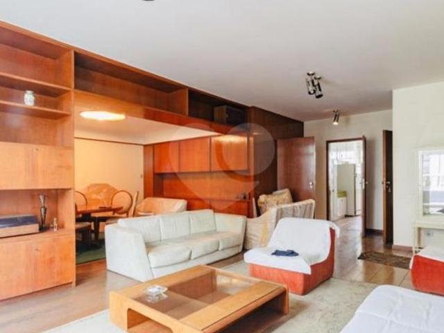 Apartamento com 2 quartos à venda em Bela vista SP
