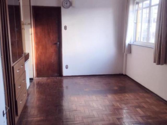 Apartamento com 2 quartos à venda em Belo Horizonte, no bairro Centro