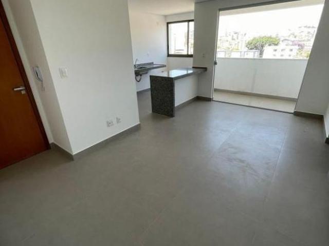 Apartamento com 2 quartos à venda em Belo Horizonte, no bairro Sagrada Família