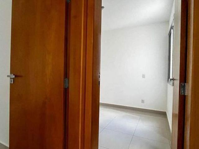 Apartamento com 2 quartos à venda em Belo Horizonte, no bairro Vila Paris