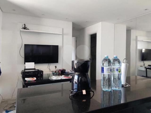 Apartamento com 2 quartos à venda em Brás SP