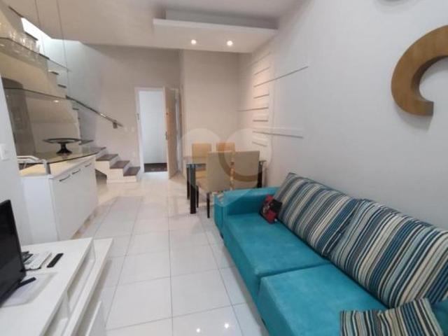 Apartamento com 2 quartos à venda em Gonzaga SP