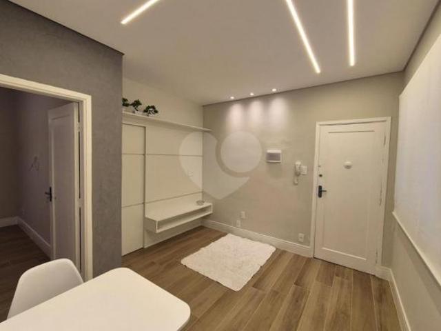 Apartamento com 2 quartos à venda em Embaré SP