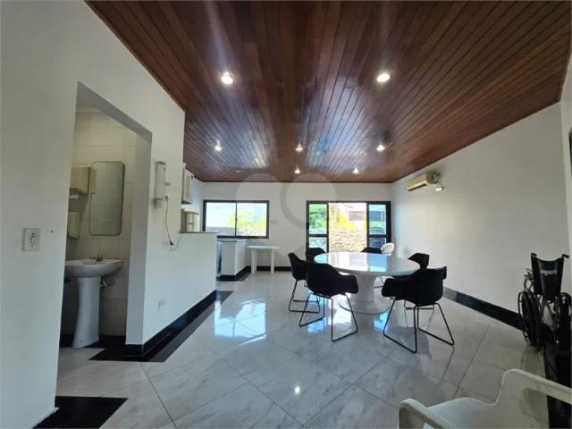 Apartamento com 2 quartos à venda em Enseada SP