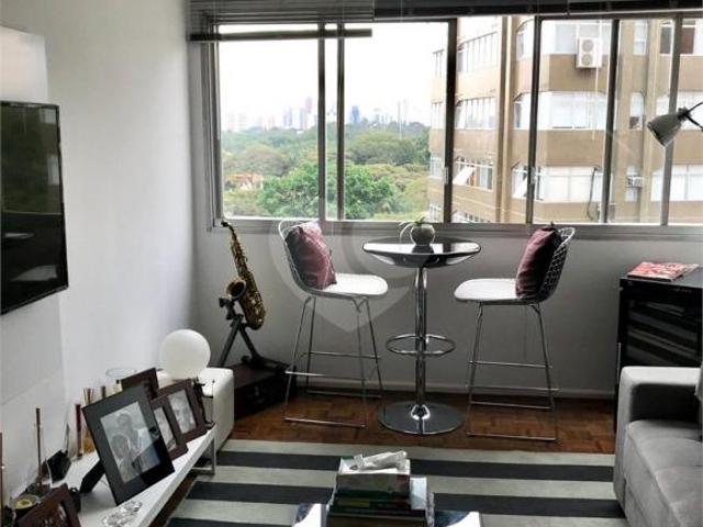 Apartamento com 2 quartos à venda em Itaim bibi SP