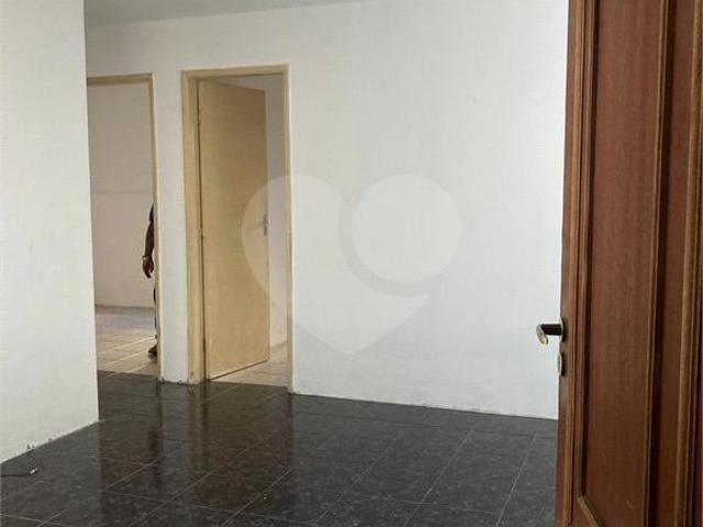 Apartamento com 2 quartos à venda em Jardim martins silva SP