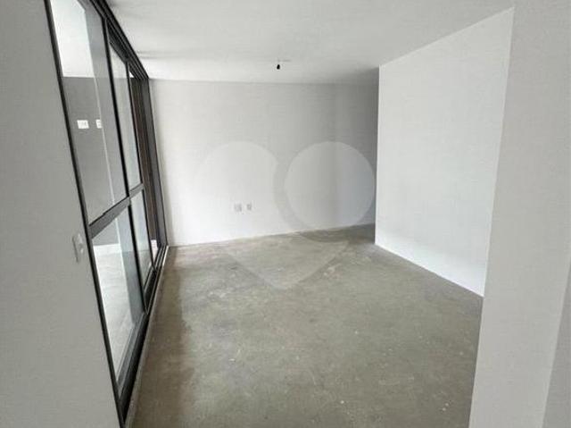 Apartamento com 2 quartos à venda em Jardim das acácias SP