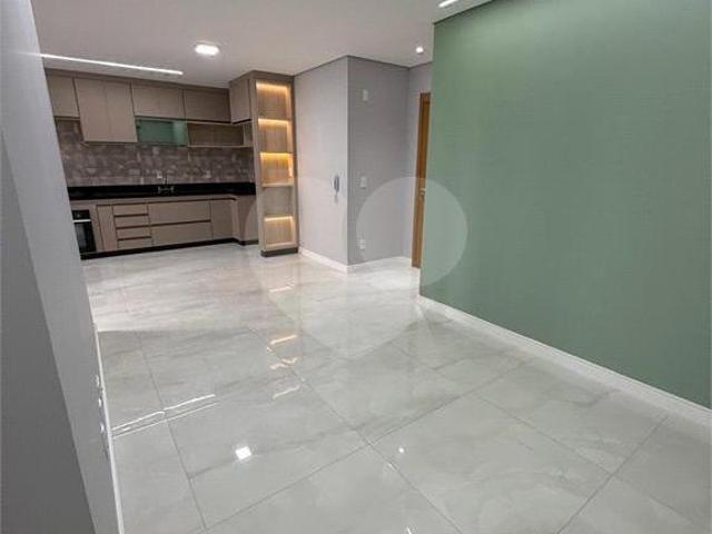 Apartamento com 2 quartos à venda em Jardim Do Lago SP