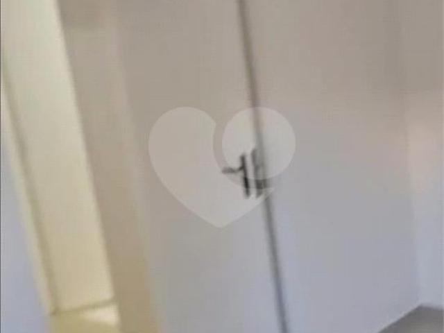 Apartamento com 2 quartos à venda em Jardim ester yolanda SP