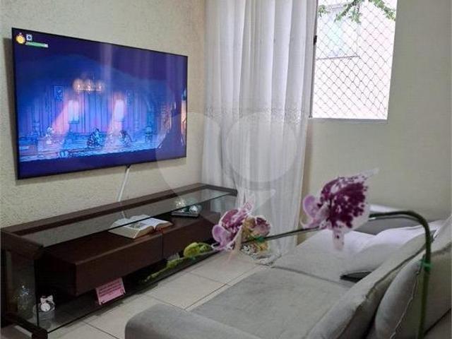 Apartamento com 2 quartos à venda em Jardim leonor SP