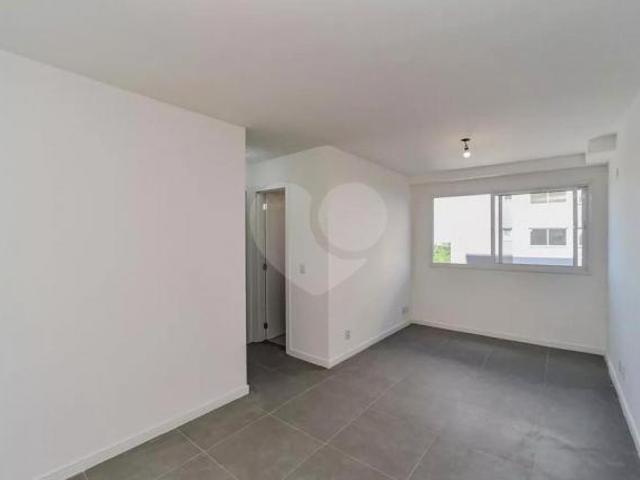 Apartamento com 2 quartos à venda em Jardim sabará RS