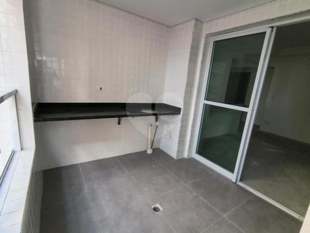 Apartamento com 2 quartos à venda em Ocian SP