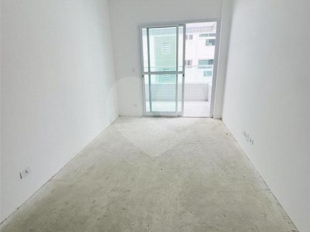 Apartamento com 2 quartos à venda em Ocian SP