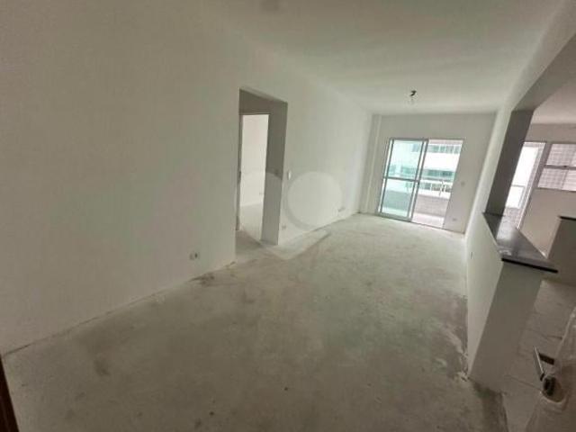 Apartamento com 2 quartos à venda em Ocian SP
