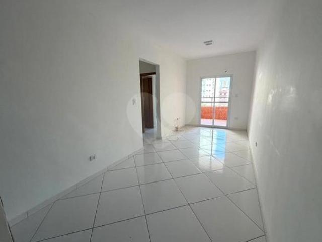 Apartamento com 2 quartos à venda em Ocian SP