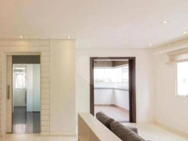 Apartamento com 2 quartos à venda em Moema SP