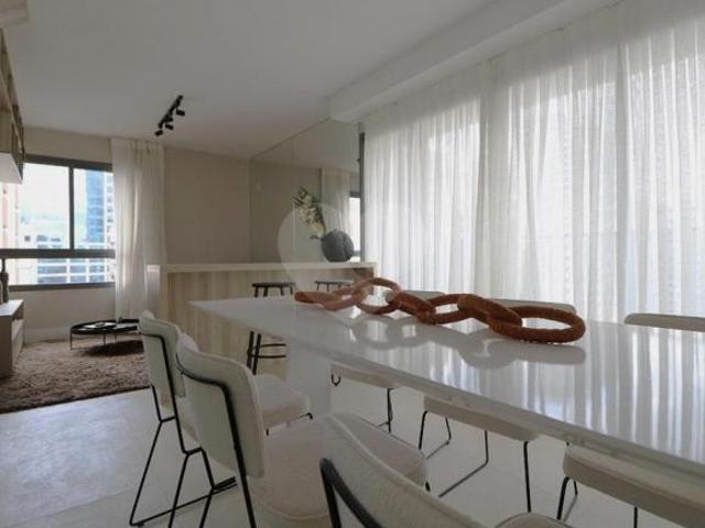 Apartamento com 2 quartos à venda em Moema SP