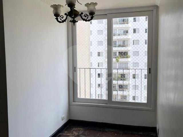 Apartamento com 2 quartos à venda em Moema SP