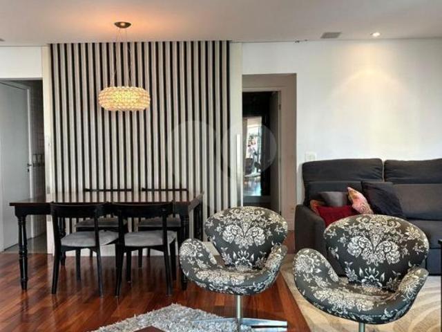 Apartamento com 2 quartos à venda em Moema SP