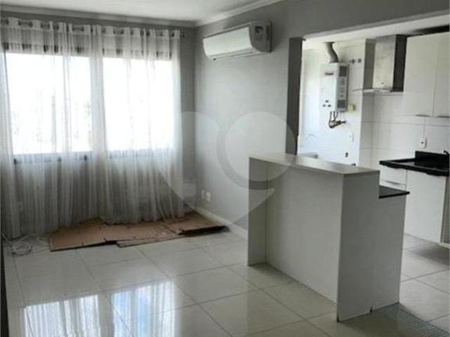 Apartamento com 2 quartos à venda em Menino deus RS