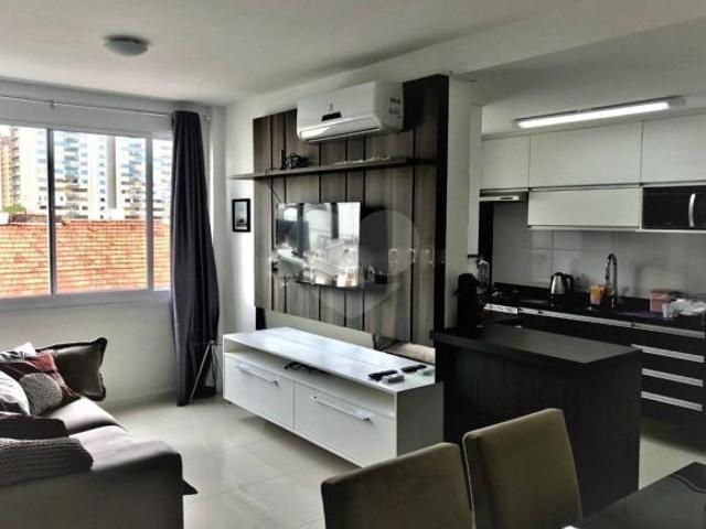 Apartamento com 2 quartos à venda em Menino deus RS