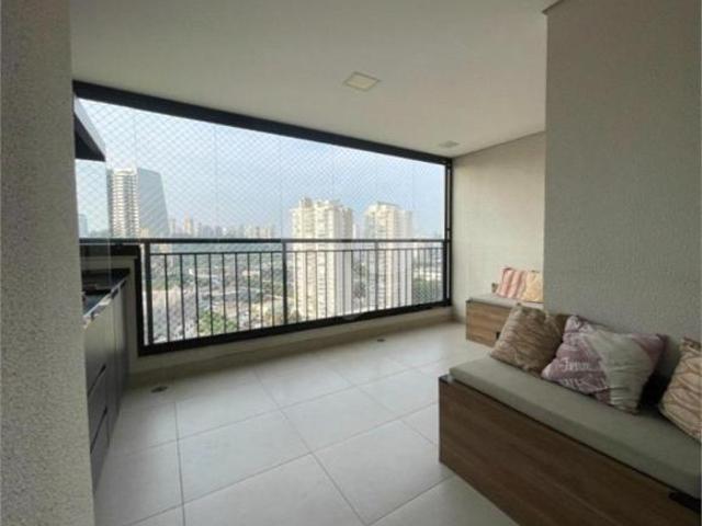 Apartamento com 2 quartos à venda em Santo Amaro SP