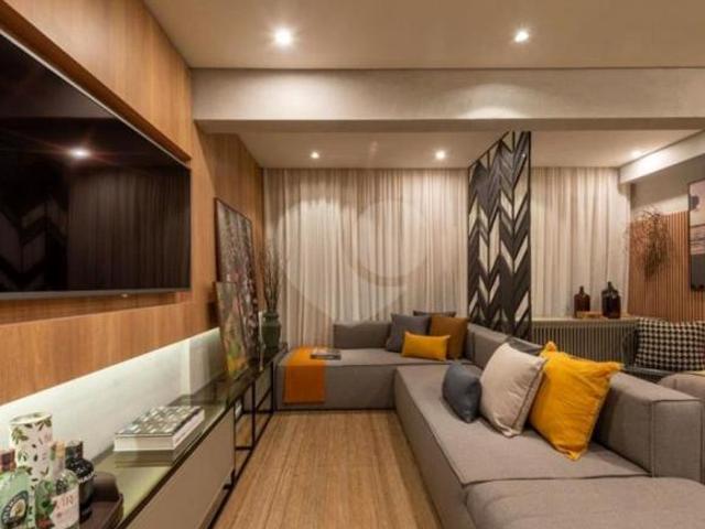 Apartamento com 2 quartos à venda em Santo Amaro SP