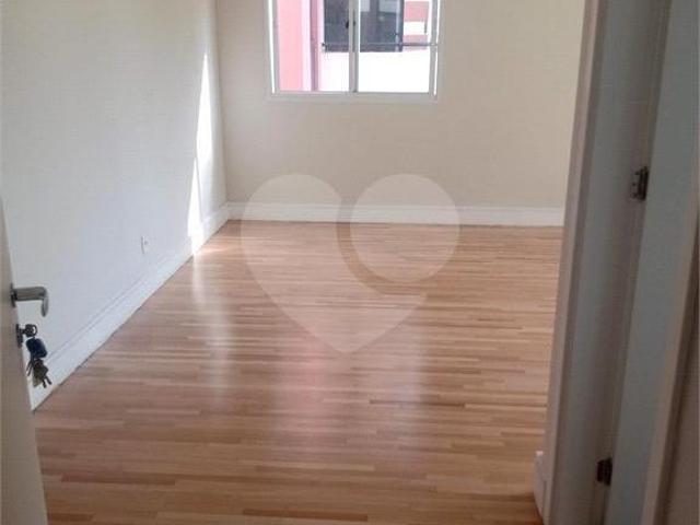 Apartamento com 2 quartos à venda em Santa cecília SP