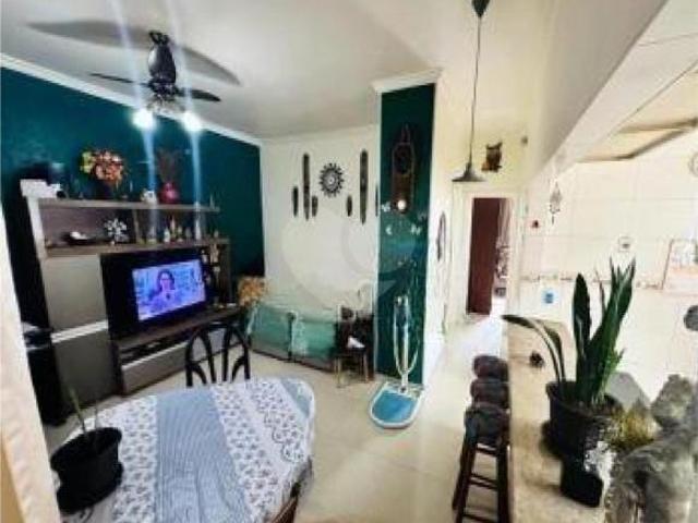 Apartamento com 2 quartos à venda em Pompéia SP
