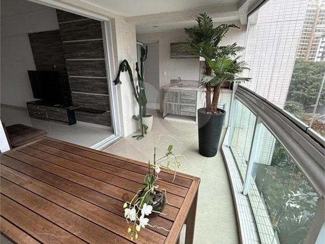 Apartamento com 2 quartos à venda em Ponta da praia SP