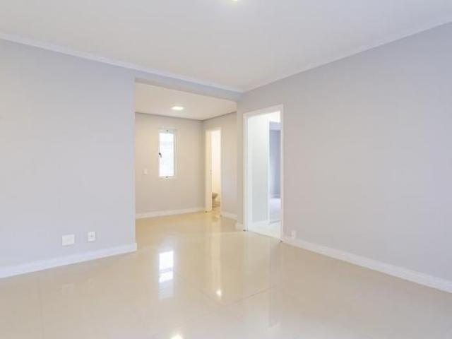 Apartamento com 2 quartos à venda em Porto Alegre, no bairro Bela Vista