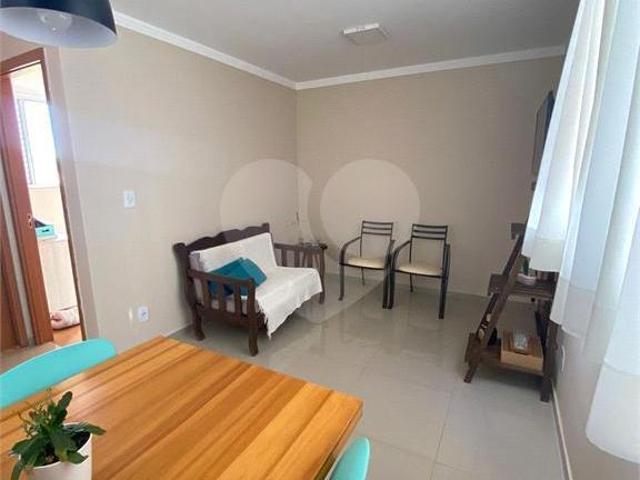 Apartamento à venda com 2 quartos no condomínio Mont Everest, São Carlos