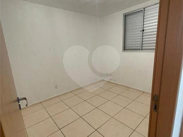 Apartamento à venda com 2 quartos no condomínio Mont Everest, São Carlos