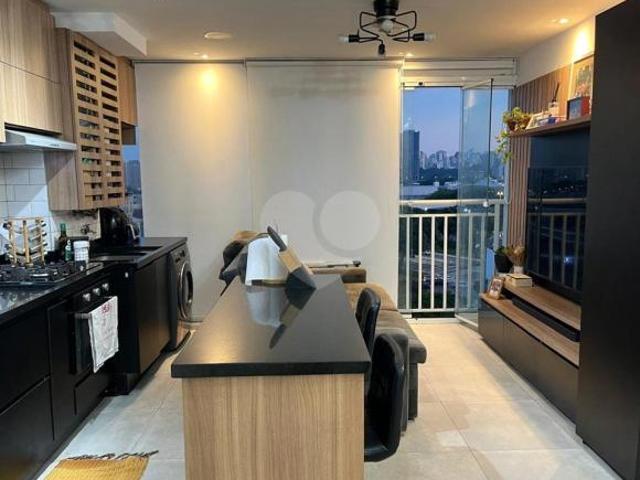 Apartamento com 2 quartos à venda em Parque Industrial Tomas Edson SP