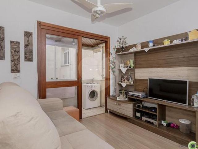 Apartamento com 2 quartos à venda em Petrópolis RS