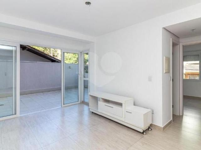 Apartamento com 2 quartos à venda em Petrópolis RS