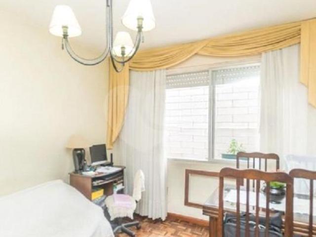 Apartamento com 2 quartos à venda em Petrópolis RS