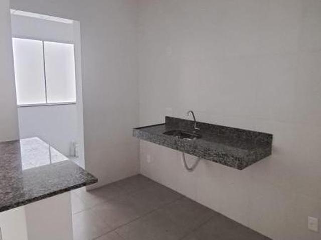 Apartamento com 2 quartos à venda em Pedro Leopoldo, no bairro Parque Andiara